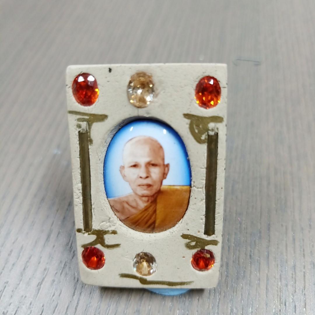 Kruba Baeng Salika, Hobbies & Toys, Memorabilia & Collectibles, Religious Items on Carousell