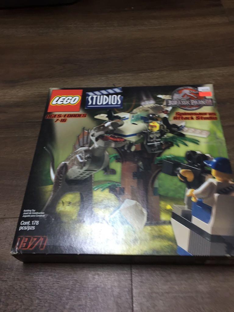 Lego 1371 Spinosaurus Attack Studio, 興趣及遊戲, 玩具 & 遊戲類 - Carousell