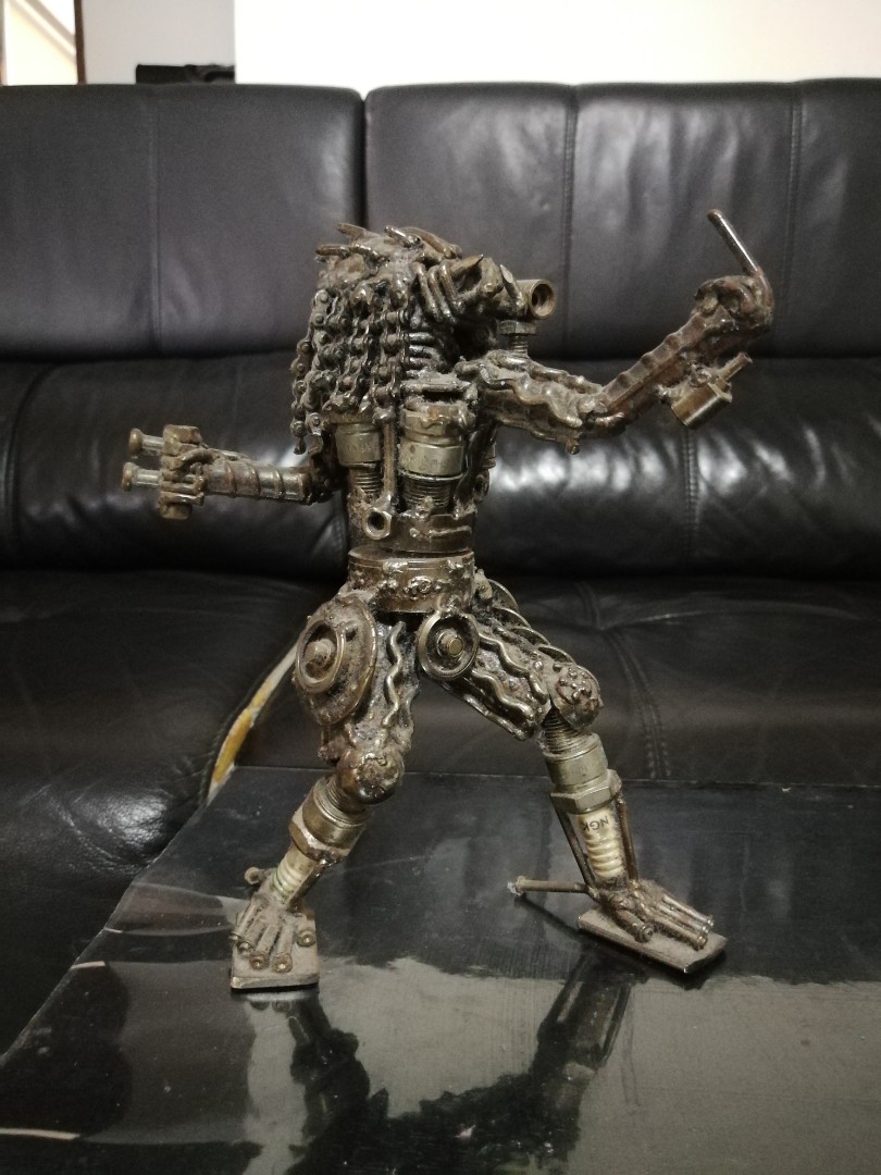 Predator displays., Design & Craft, Handmade Craft on Carousell