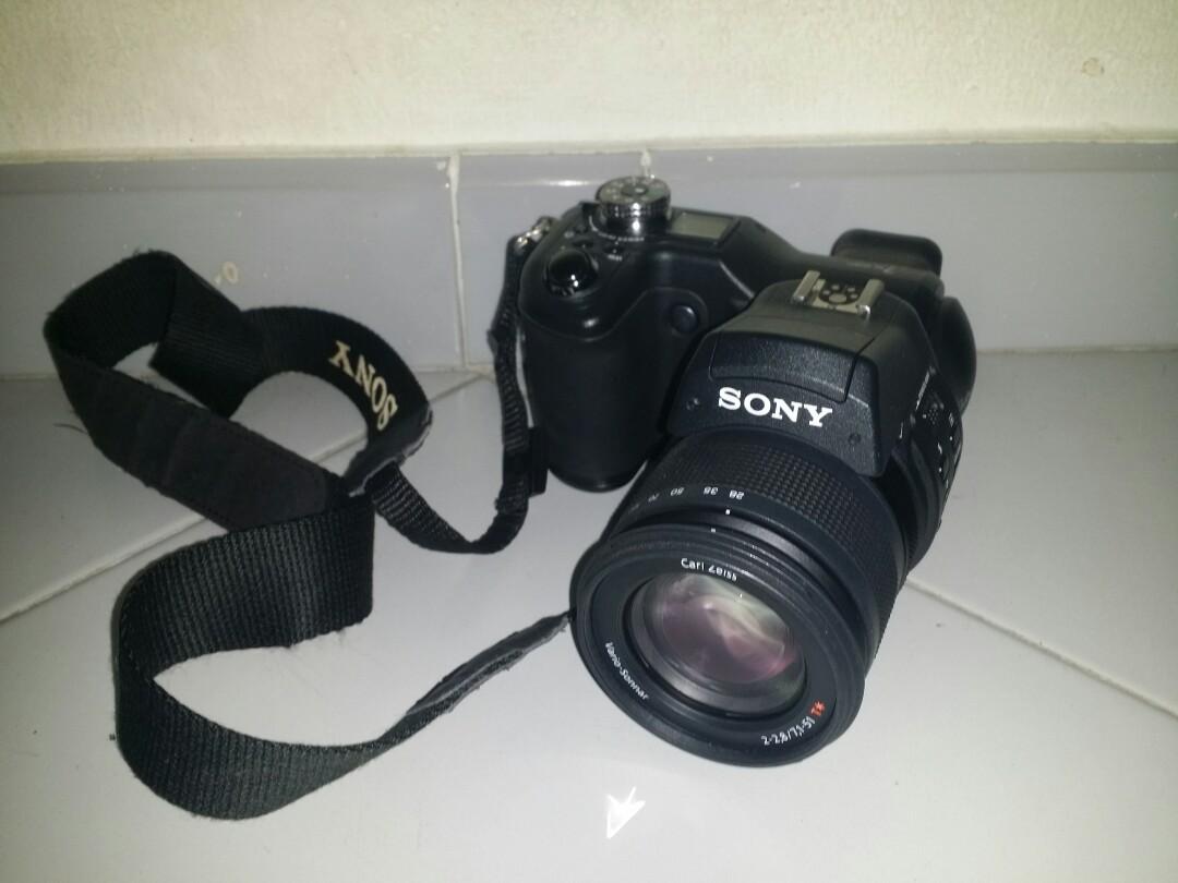 Sony f828 night vision, Photography, Cameras on Carousell
