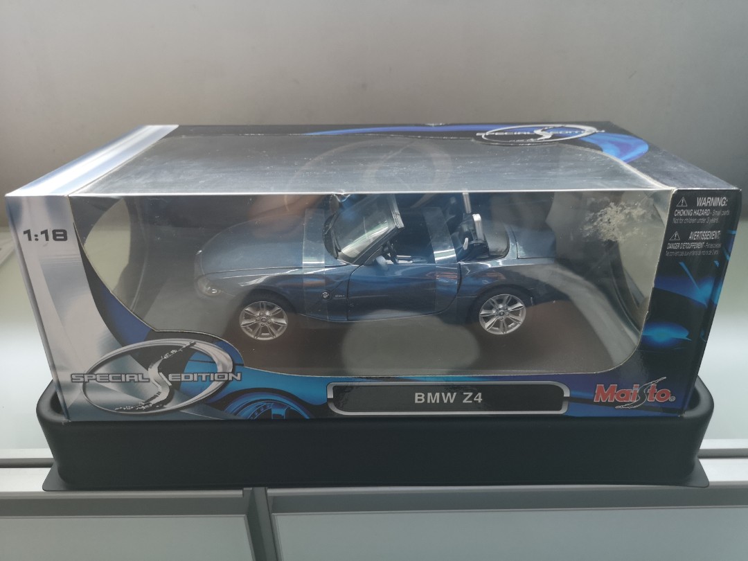 1:18 BMW Z4, Hobbies & Toys, Toys & Games on Carousell