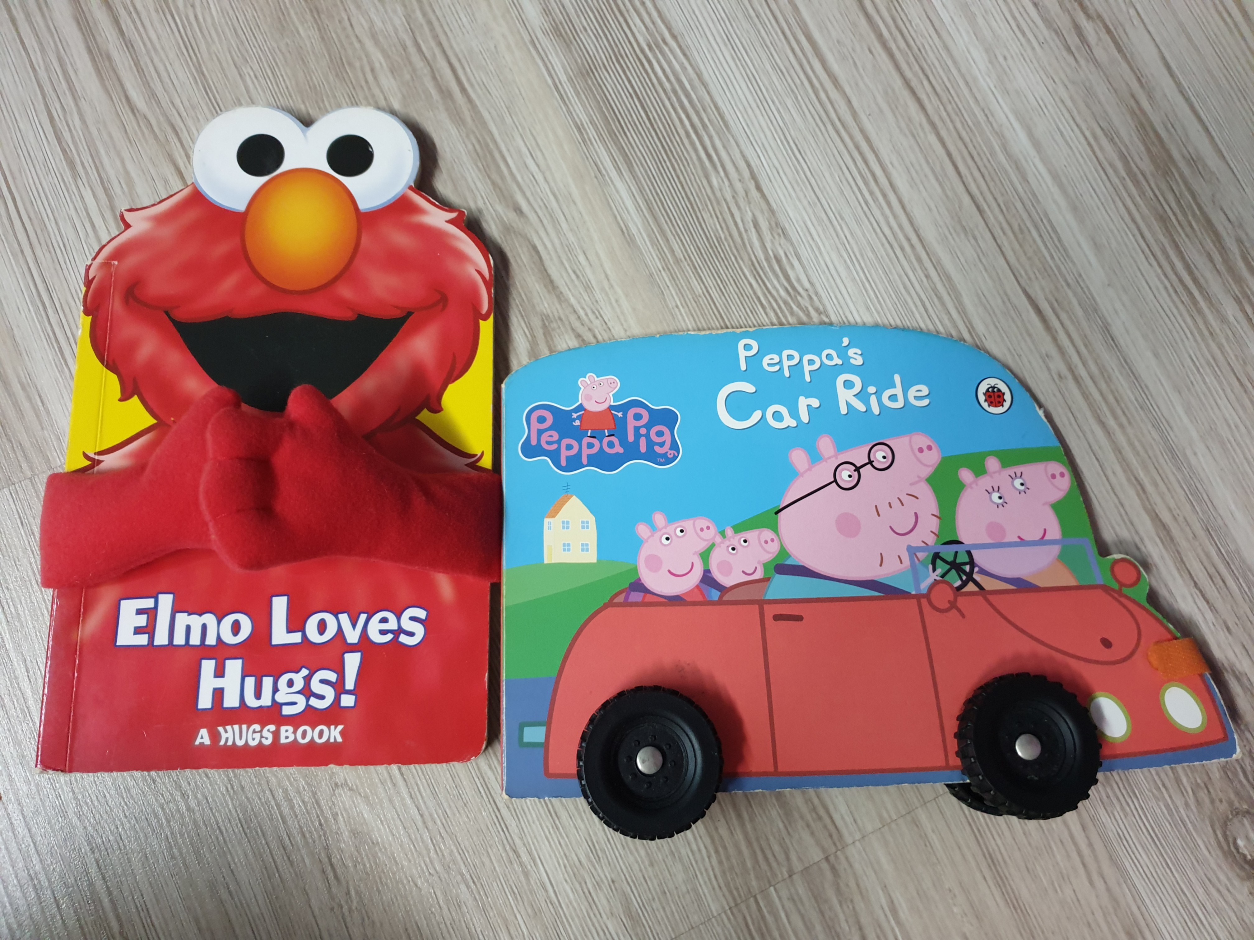 Interactive Elmo and Peppa Pig book for toddlers, Hobbies & Toys, Books ...