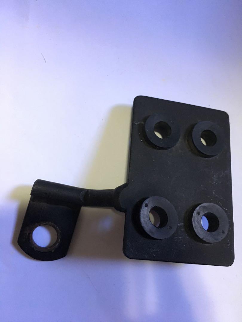 IU Bracket, Motorcycles, Motorcycle Accessories on Carousell