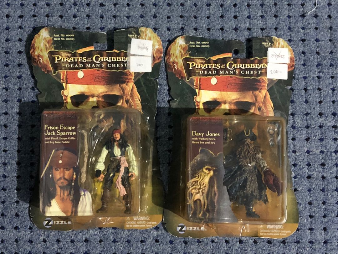 Mattel Disney Pirates of the Caribbean Dead Man’s Chest Figure Set ...