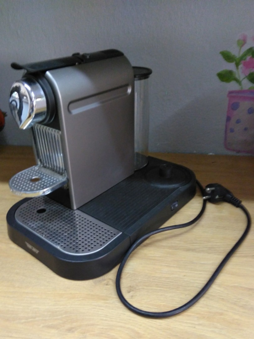 Nespresso Machine, Home Appliances, Kitchenware on Carousell