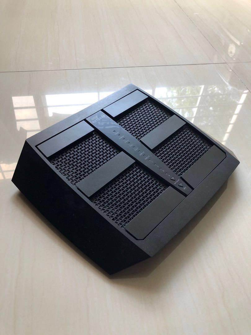 Netgear R8000 Nighthawk X6 Tri-Band AC3200 Router, Computers & Tech ...