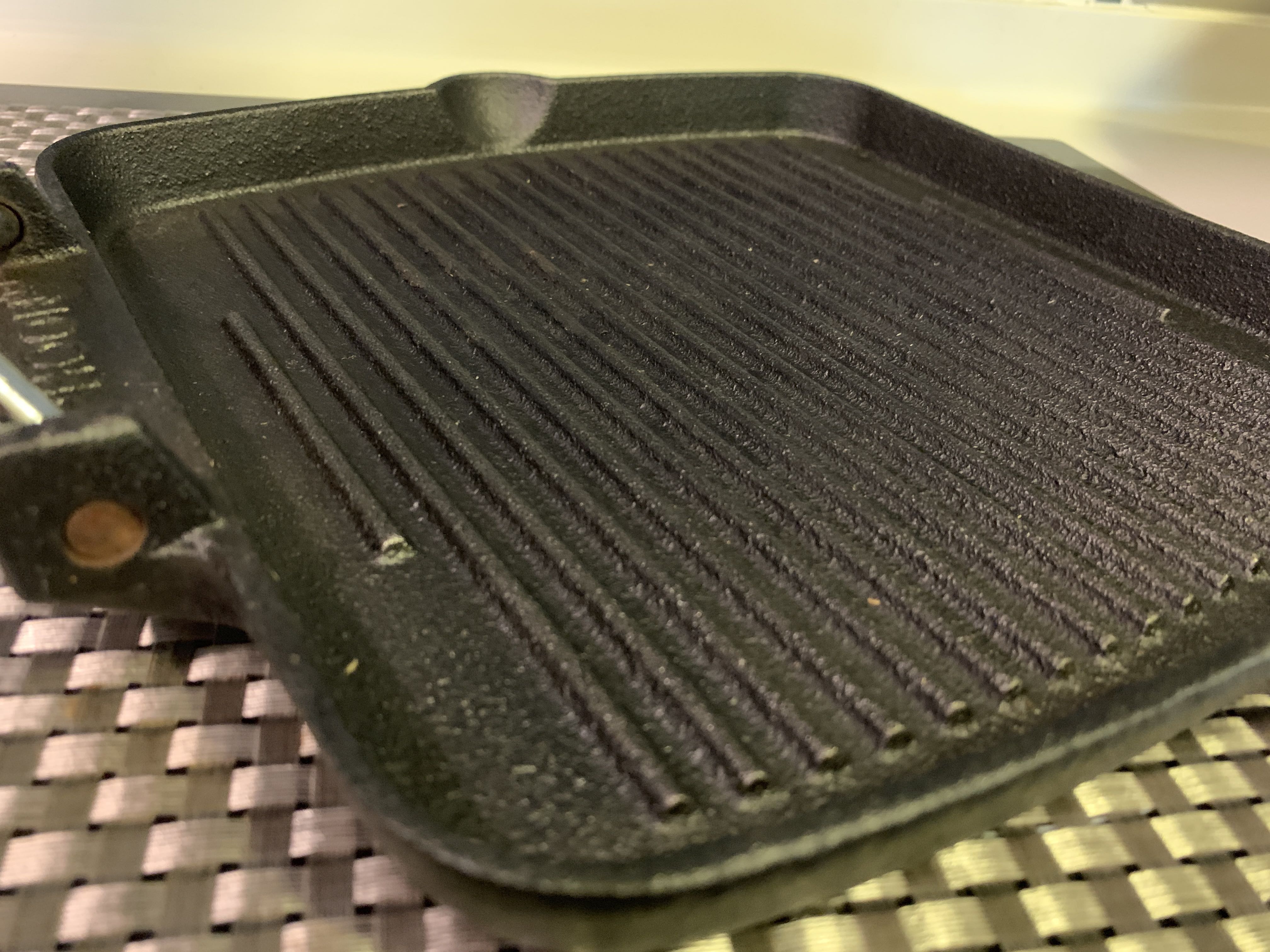 Typhoon Cast Iron Grill, TV & Home Appliances, Kitchen Appliances, BBQ ...