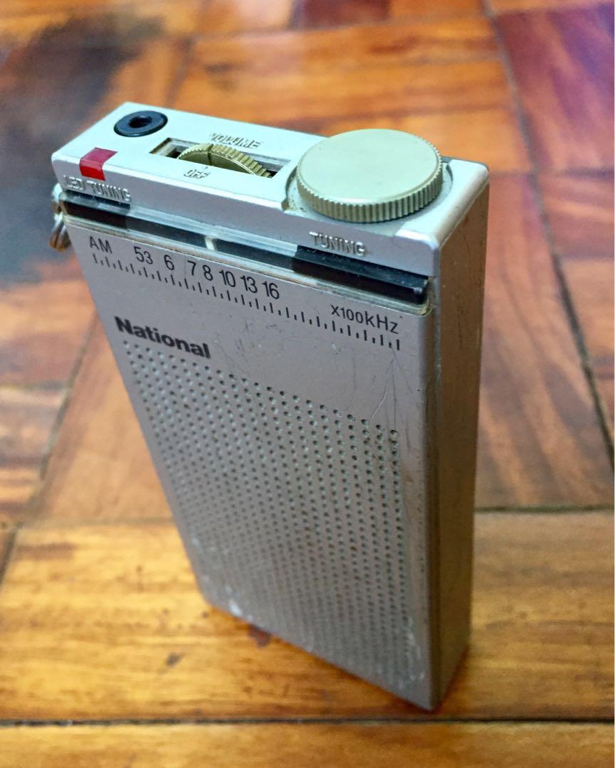 Vintage Functional National Transistor Radio, Hobbies & Toys ...