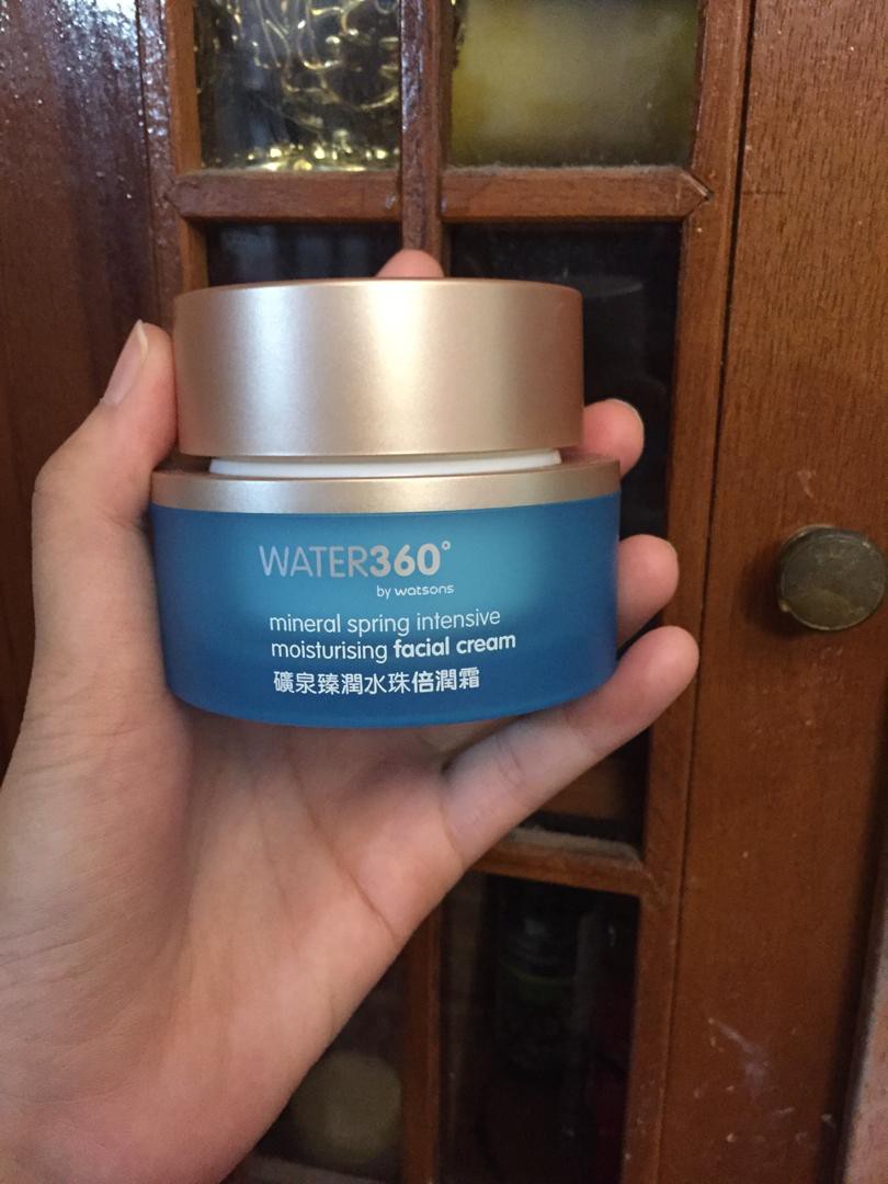 water 360 moisturizer, Beauty & Personal Care, Face, Face Care on Carousell