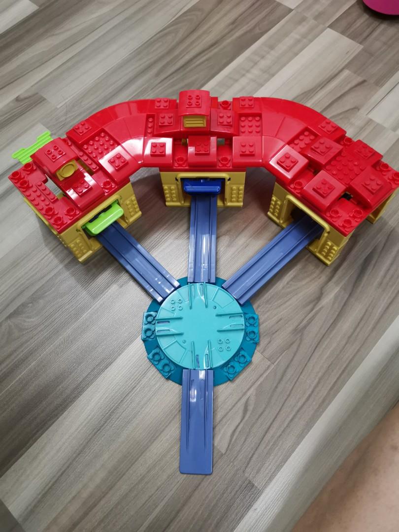 Chuggington train station lego build type with 2 small trains, Hobbies ...