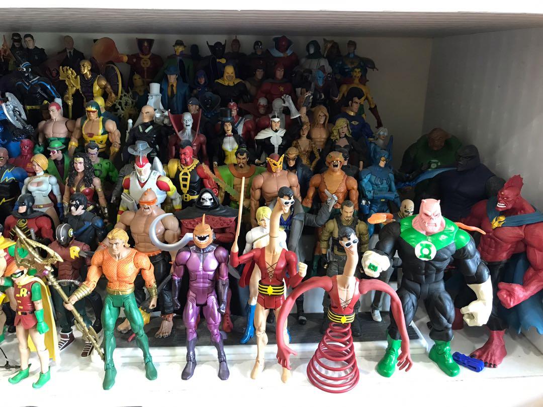DC Universe Classics, DC Comic Multiverse, DC Direct & DC Collectibles ...