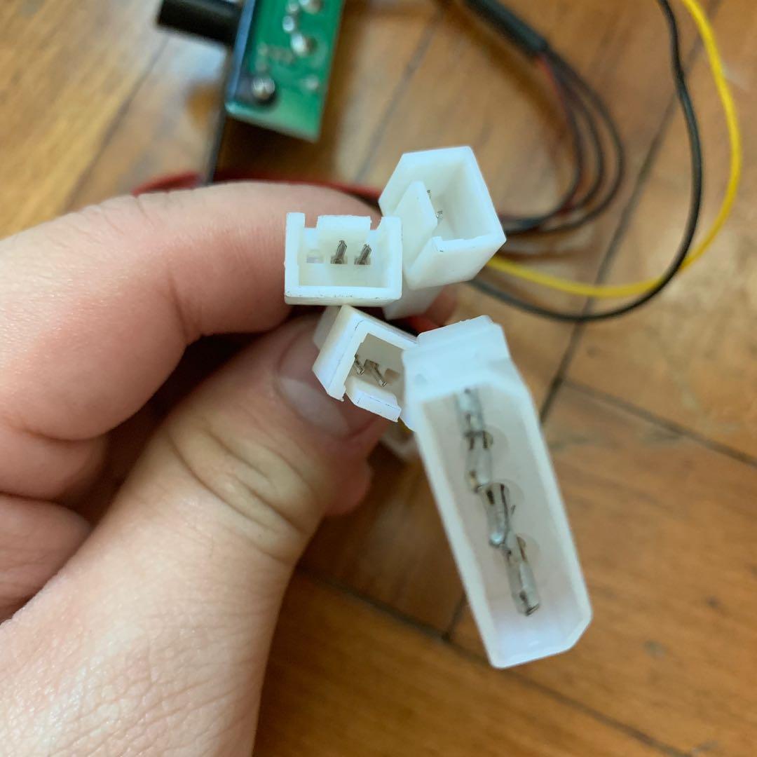 Computer PC Fan Controller Molex to 3 Pin, Computers & Tech, Parts ...