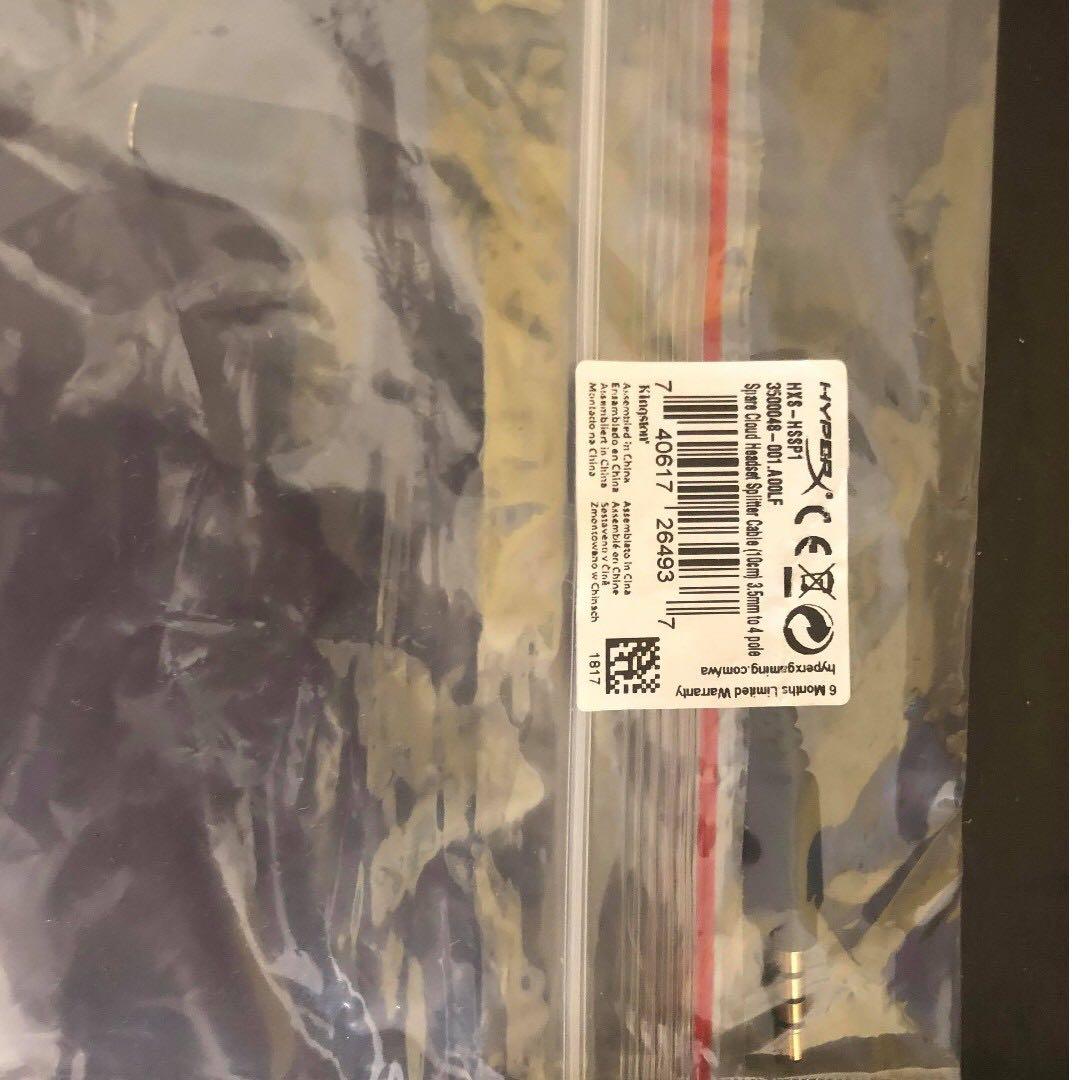 HyperX Y splitter audio + mic, Audio, Headphones & Headsets on Carousell