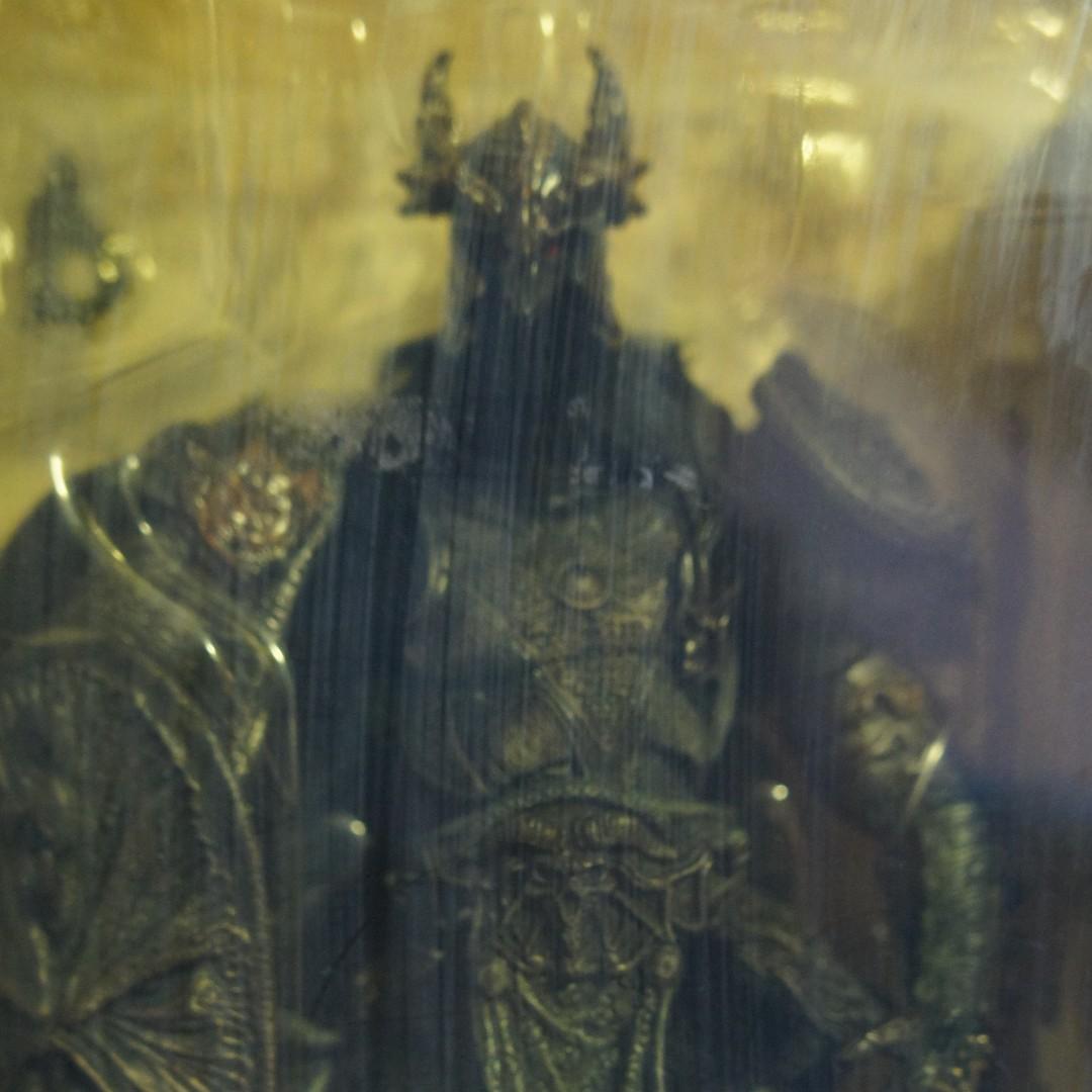 SKULLSPLITTER with MASK R3 Repaint Variant Figure Spawn series 22 the ...