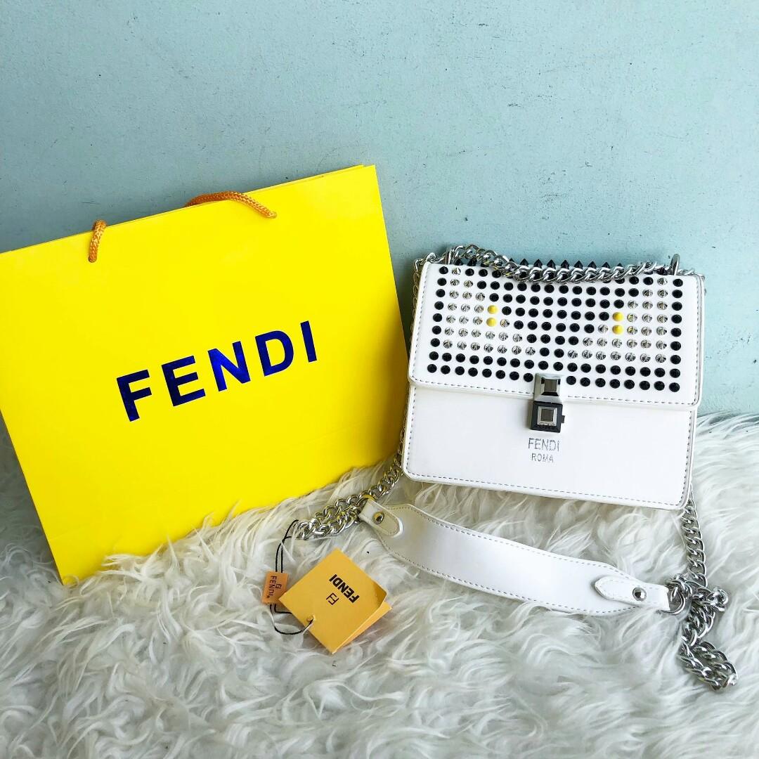 Tas Fendi Winifred Free Paperbag, Olshop Fashion, Olshop Wanita di ...