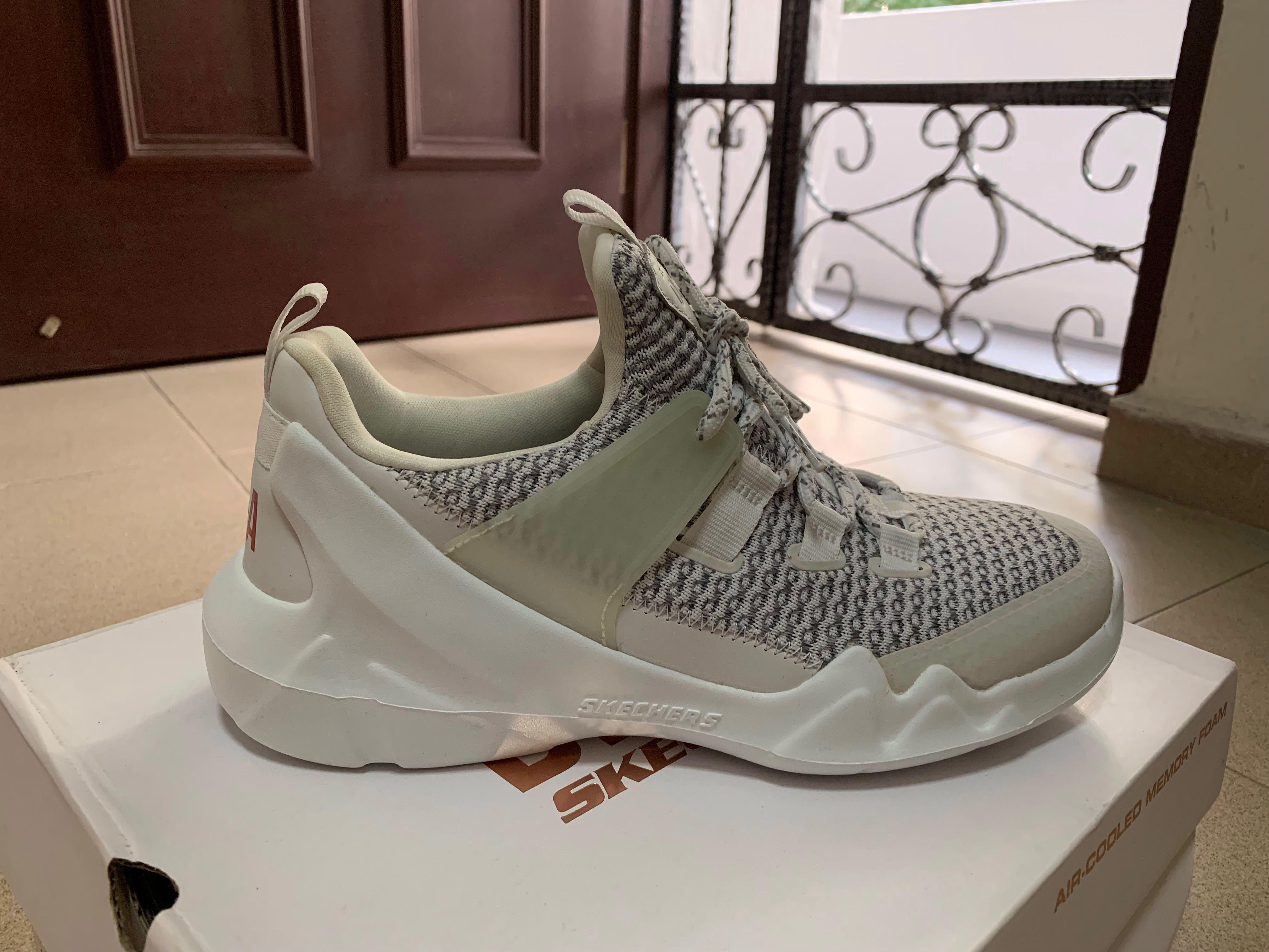 Brand new Skechers DLT-A, Men's Fashion, Footwear, Dress Shoes on Carousell