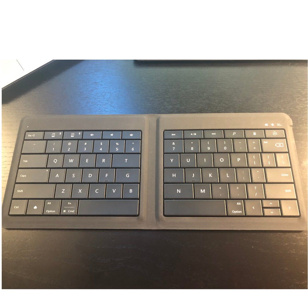 Microsoft Wireless Universal Foldable Keyboard, Computers & Tech, Parts ...