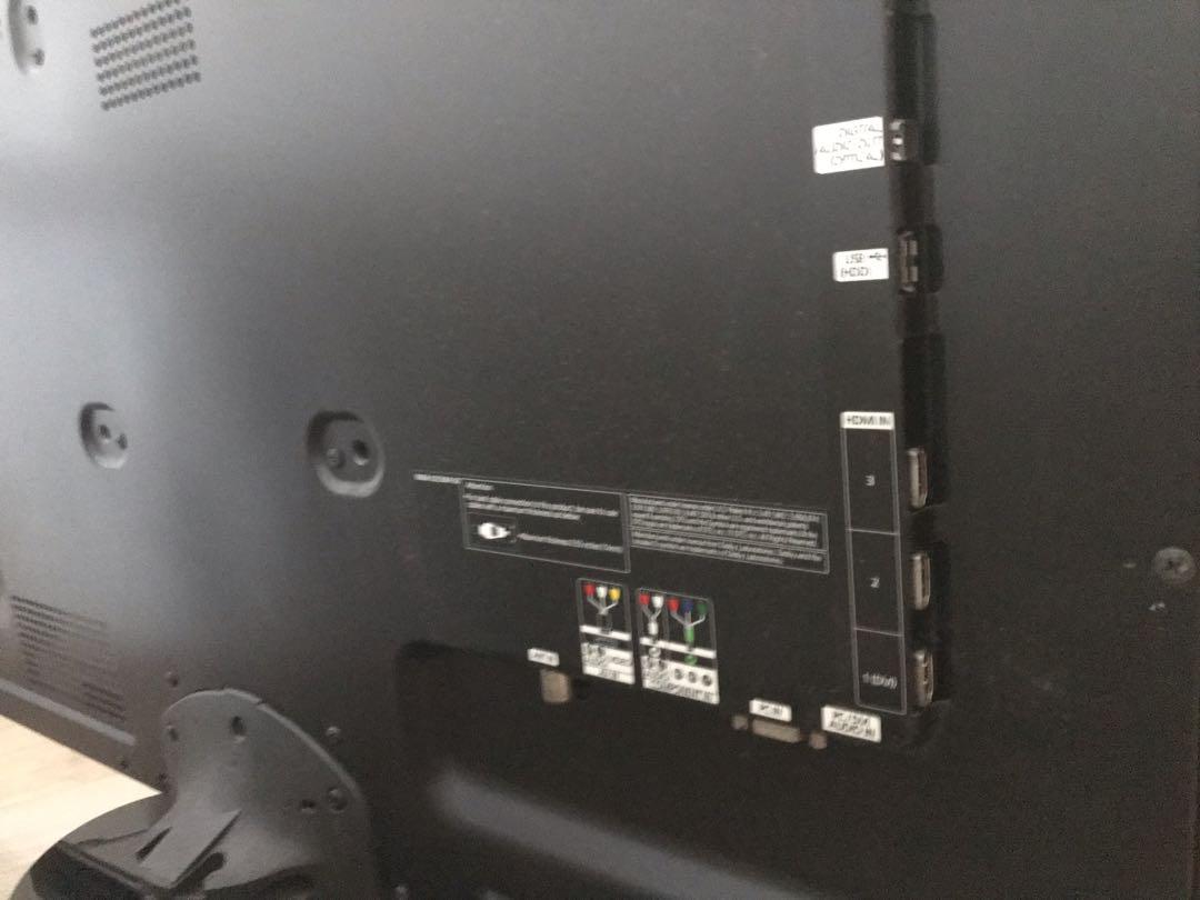 Samsung UA32C4000 LED TV, TV & Home Appliances, TV & Entertainment, TV ...