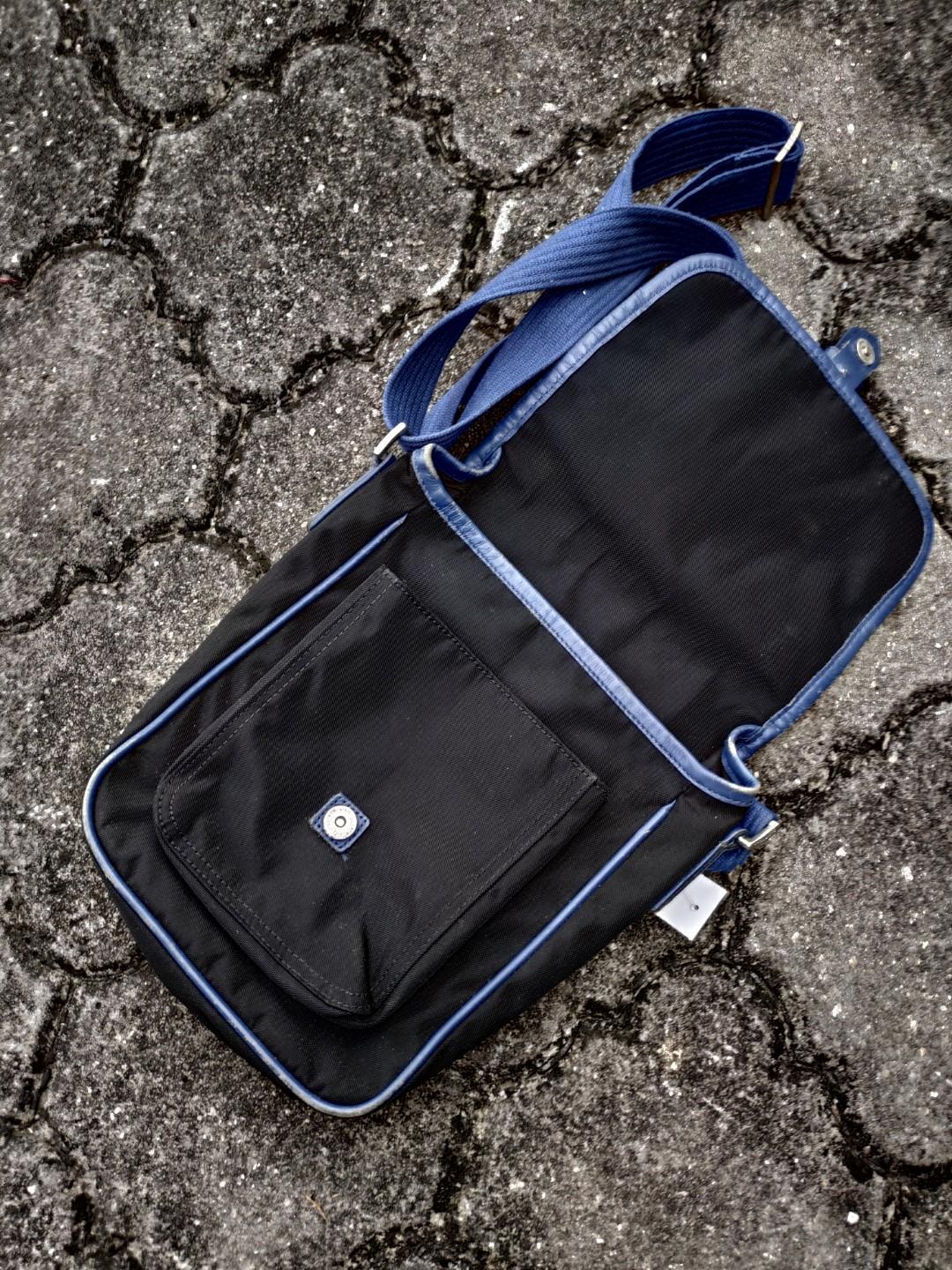 Sling Beg Bean Pole, Men's Fashion, Bags, Sling Bags on Carousell