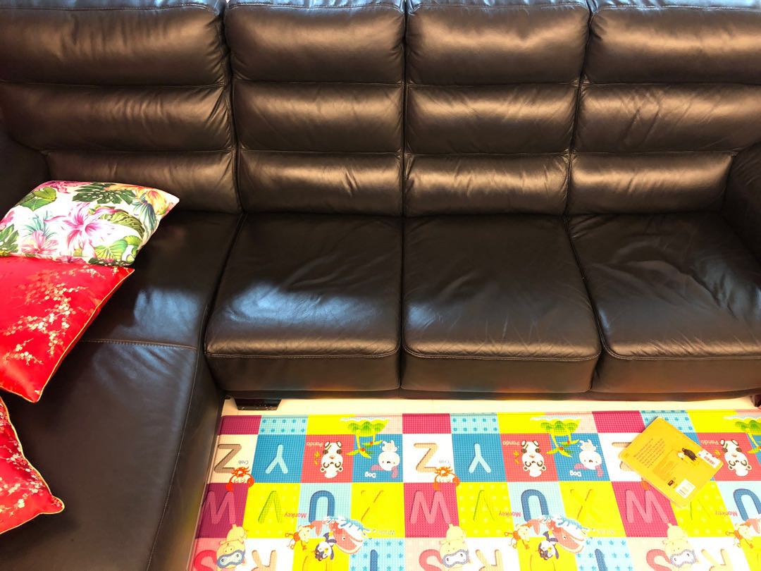 Sofa (2m), Furniture & Home Living, Furniture, Sofas on Carousell