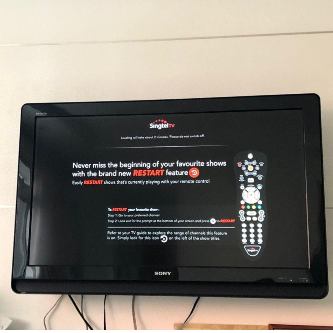 Sony Bravia KLV-40S400A, TV & Home Appliances, TV & Entertainment, TV on Carousell