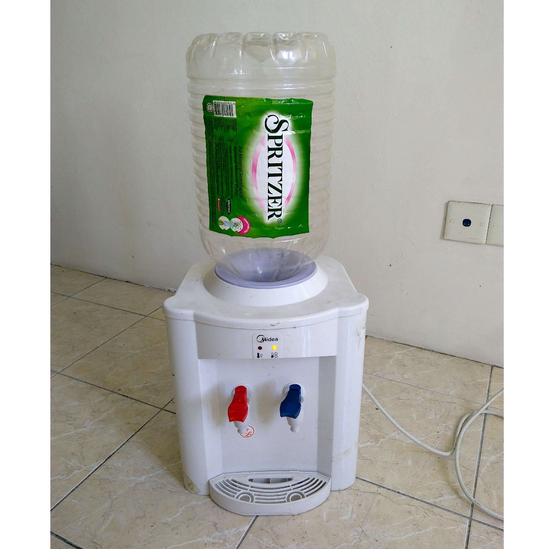 Midea Water Dispenser, TV & Home Appliances, Kitchen Appliances, Water ...