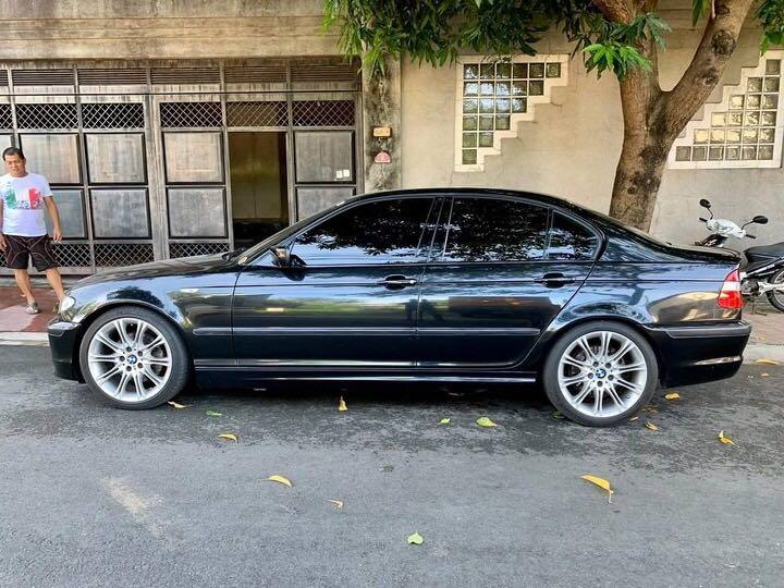 Bmw 2004 model, Cars for Sale on Carousell