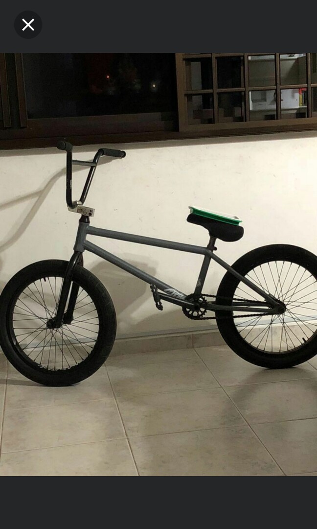 Custom bmx, Sports Equipment, Bicycles & Parts, Bicycles on Carousell