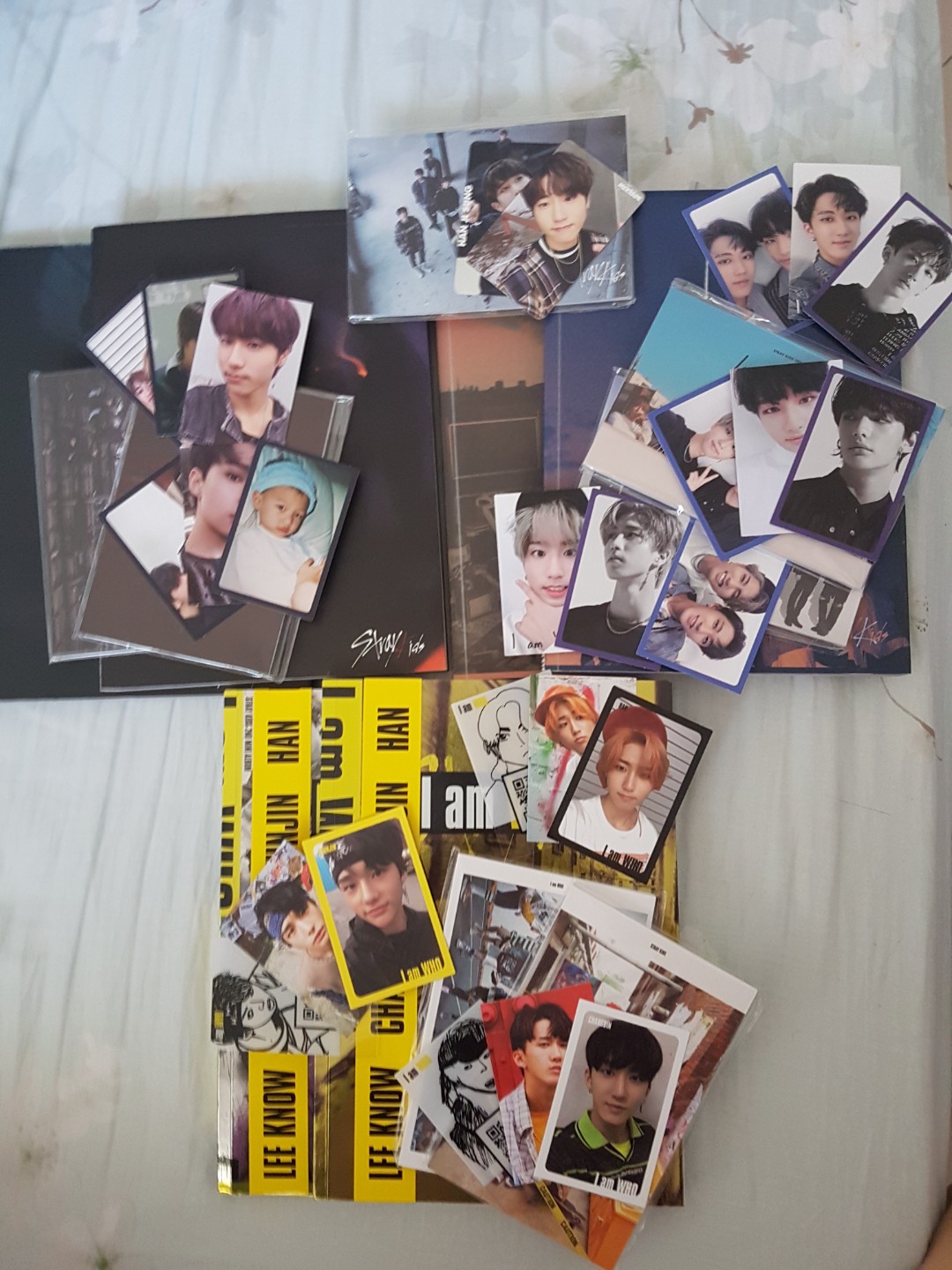 [WTS] stray kids albums and pcs (freebies included), Hobbies & Toys ...