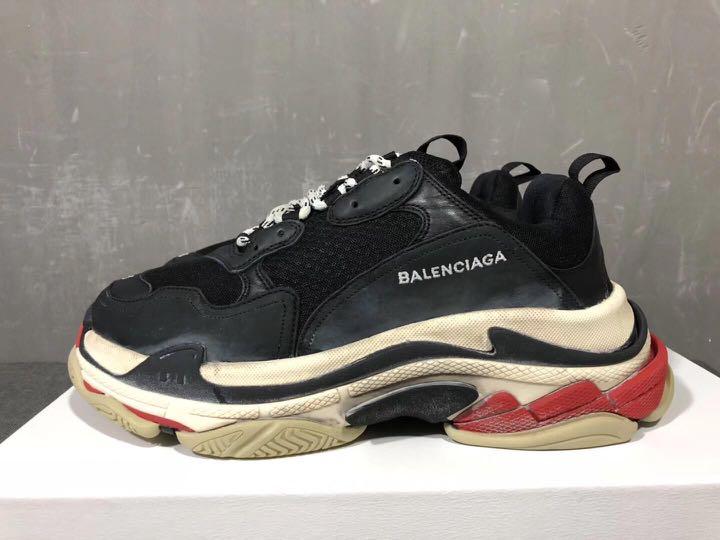 Balenciaga Triple S, Men's Fashion, Footwear, Sneakers on Carousell