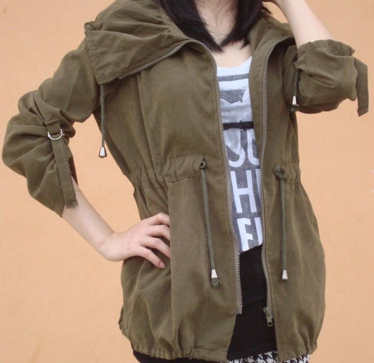 Korean Parka, Women's Fashion, Coats, Jackets and Outerwear on Carousell