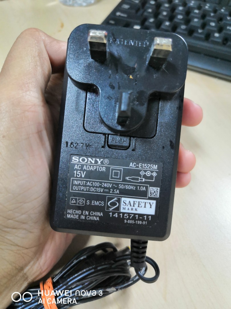 Sony adapter 15v, Audio, Portable Audio Accessories on Carousell