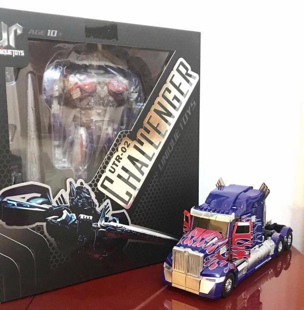 Transformers Masterpiece TLK Optimus Prime UTR-02 Challenger, Hobbies ...