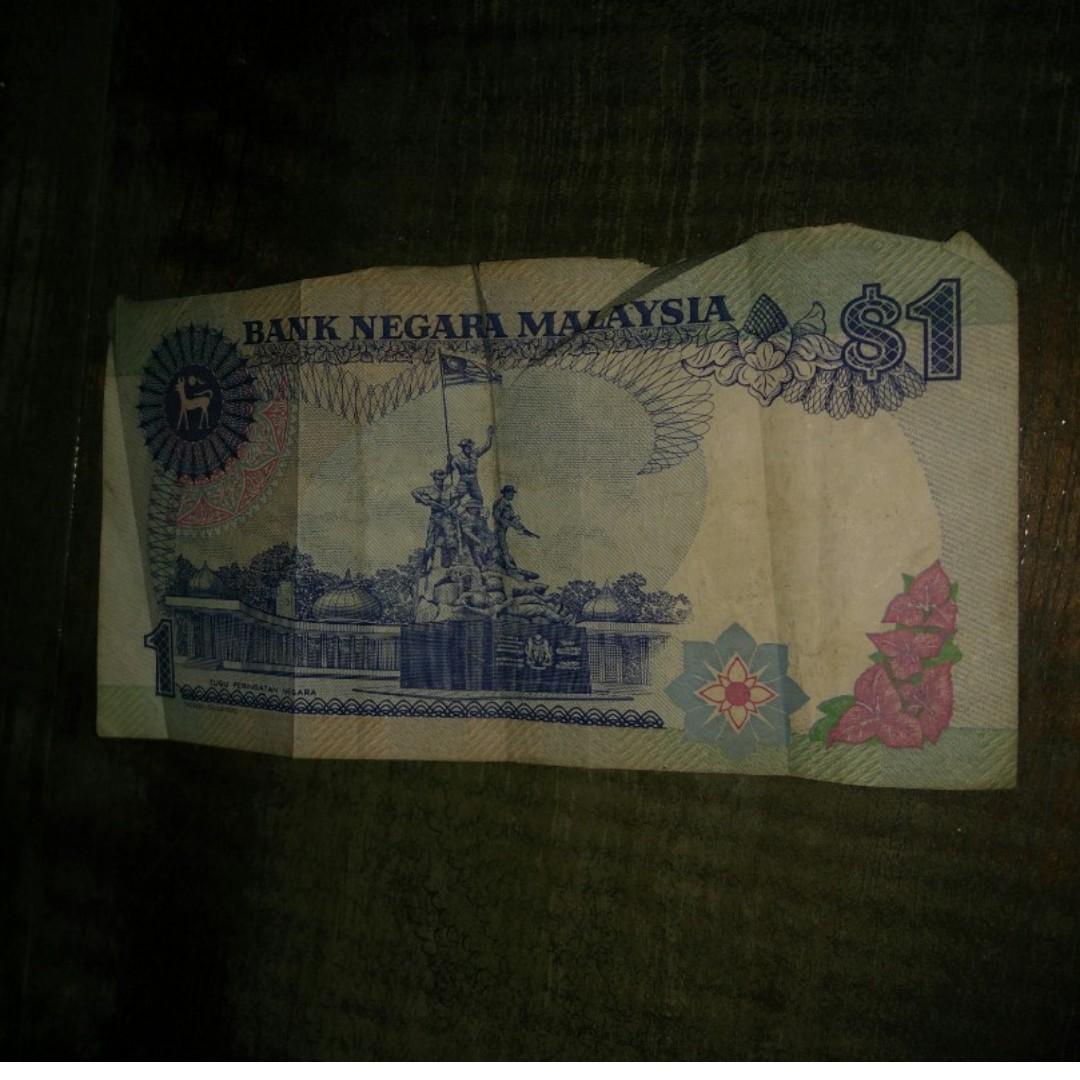 RM1 Old Malaysian Note, Hobbies & Toys, Collectibles & Memorabilia ...
