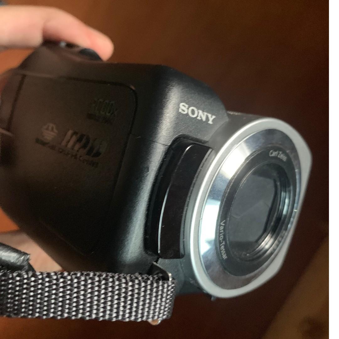 Sony DCR SR45 - Handycam, Photography, Cameras on Carousell