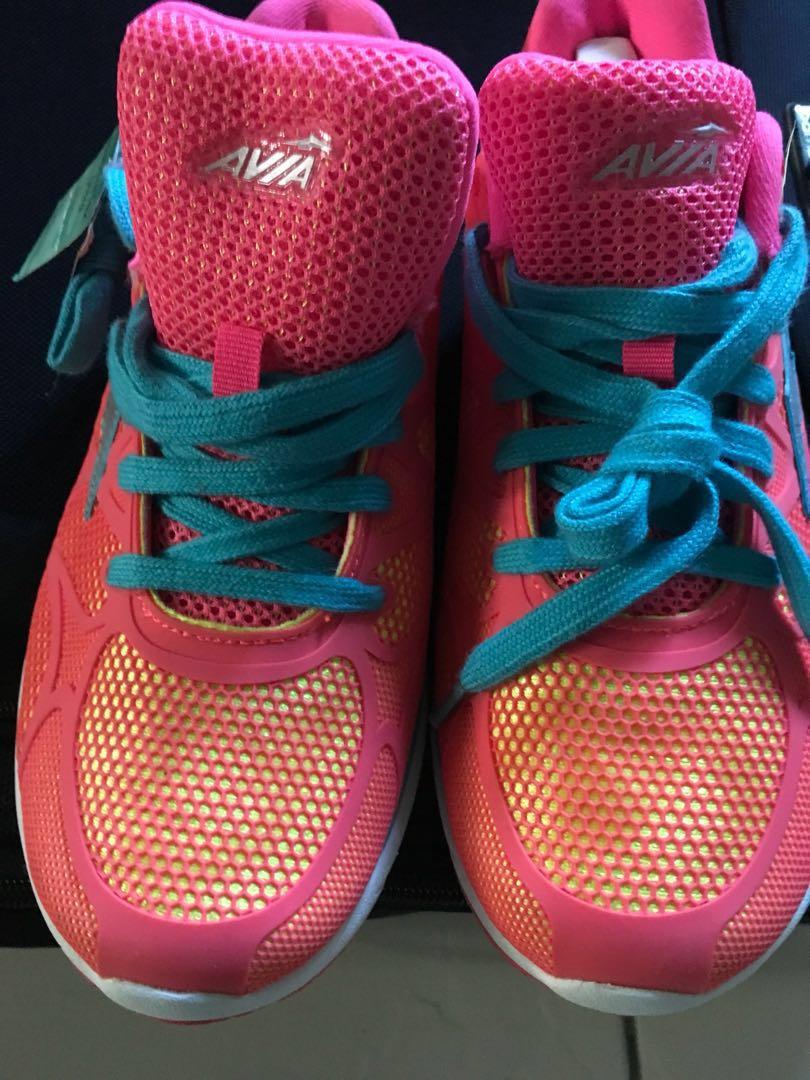 AVIA Running Shoes, Women's Fashion, Footwear, Sneakers on Carousell