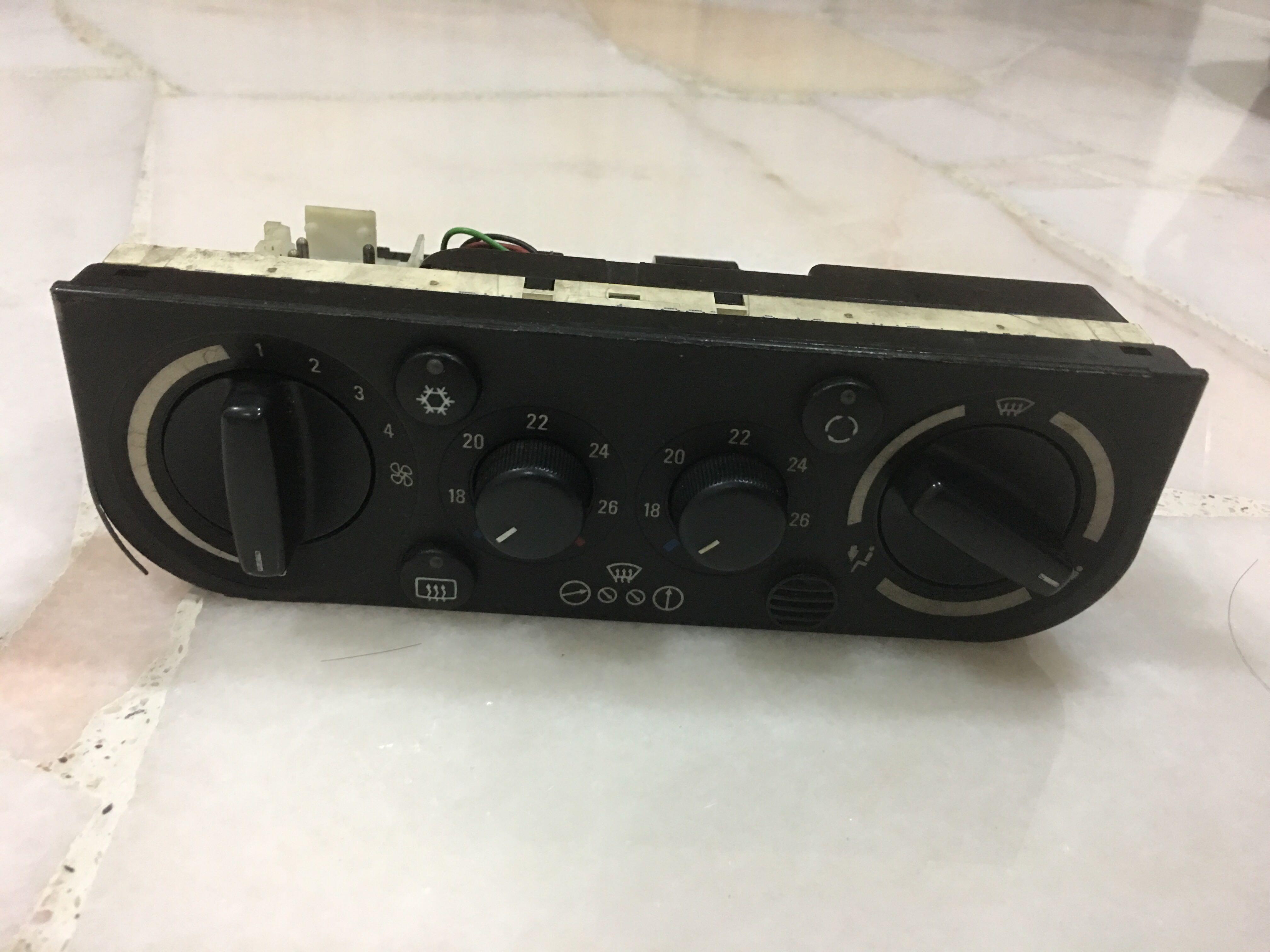 E36 ac control panel, Car Accessories, Accessories on Carousell