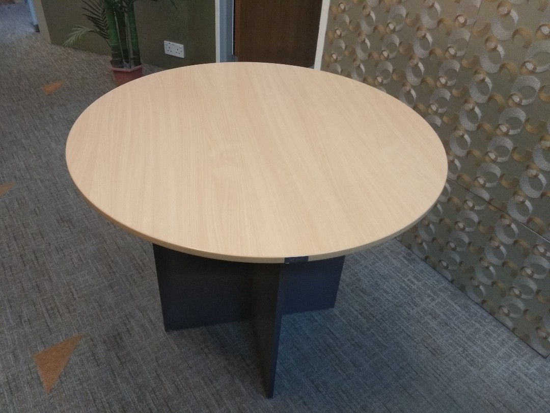 Round Table 90cm, Furniture & Home Living, Furniture, Tables & Sets on ...