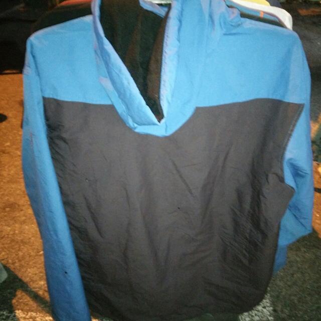 WINDBREAKER HIKING JACKET NEPA, Men's Fashion, Coats, Jackets and ...