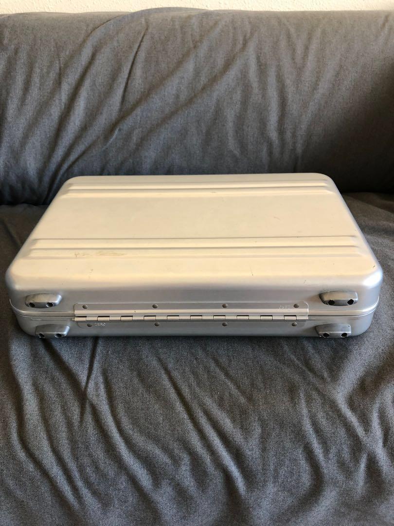 Zero Halliburton Hard Briefcase with Strap, Luxury, Bags & Wallets on Carousell