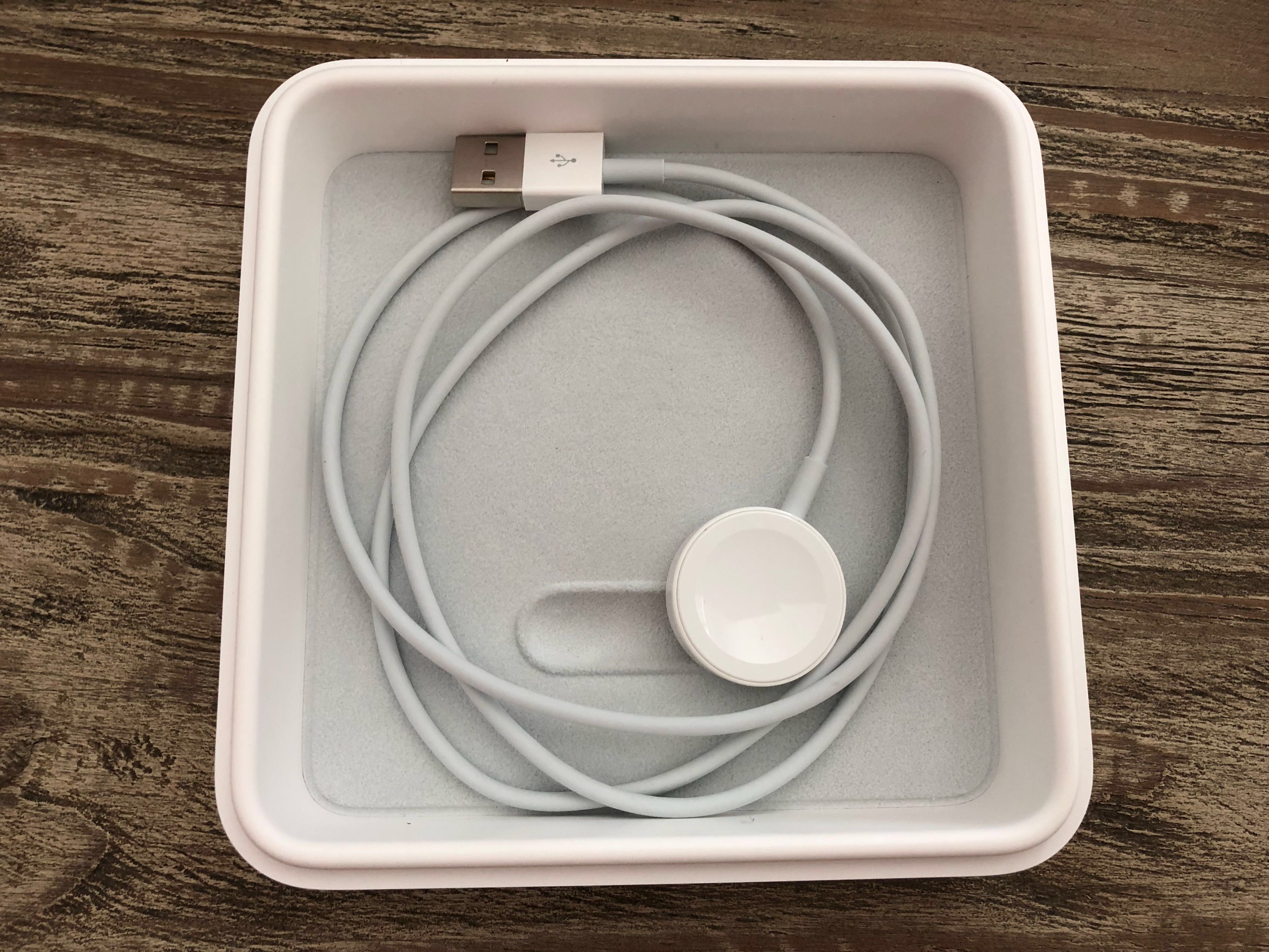 Apple Watch Magnetic Charger to USB Cable (1m), Mobile Phones & Gadgets, Mobile & Gadget ...