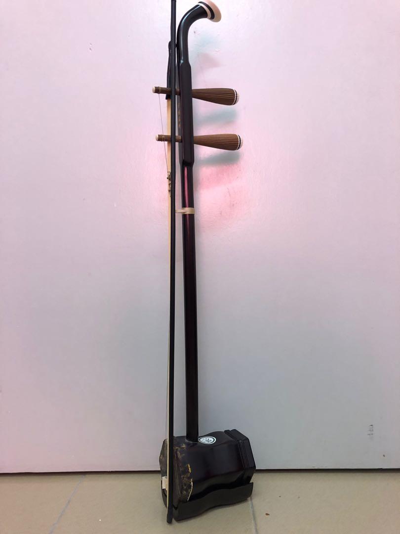 Erhu (Chinese musical instruments), Hobbies & Toys, Music & Media ...