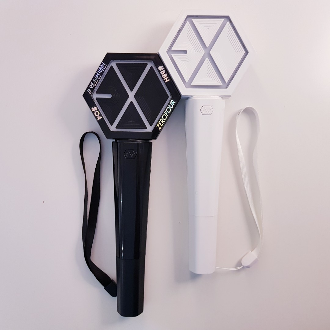 EXO Official Lightstick Ver. 1, Hobbies & Toys, Memorabilia ...