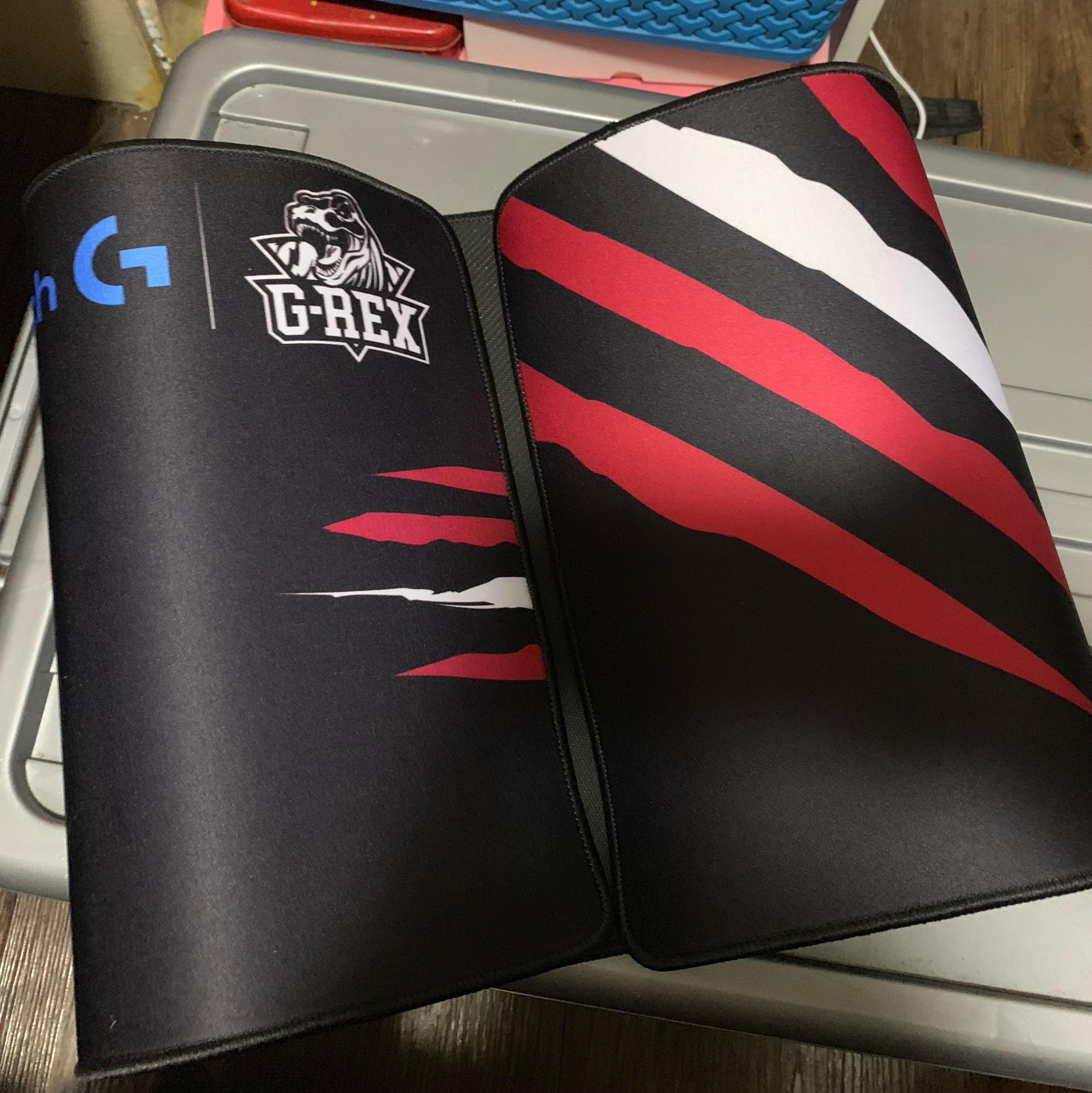 Logitech G-Rex 特長限量版滑鼠墊Mouse pad limited, 電腦＆科技, 電腦周邊及配件, 電腦滑鼠及相關產品 - Carousell