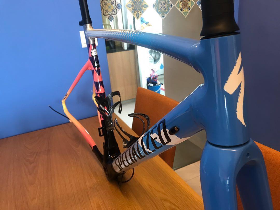 Specialized Red Hook Crit Frameset Size 54, Sports Equipment, Bicycles ...