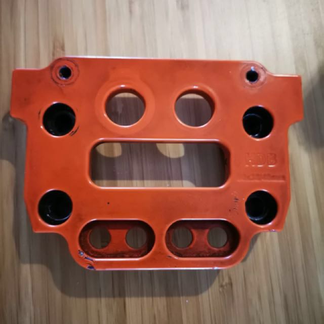 HDB Handlebar clamp KTM, Motorcycles, Motorcycle Accessories on Carousell