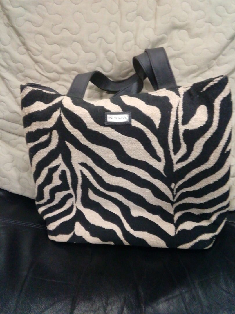 Jim Thompson Handbag, Women's Fashion, Bags & Wallets, Purses & Pouches ...