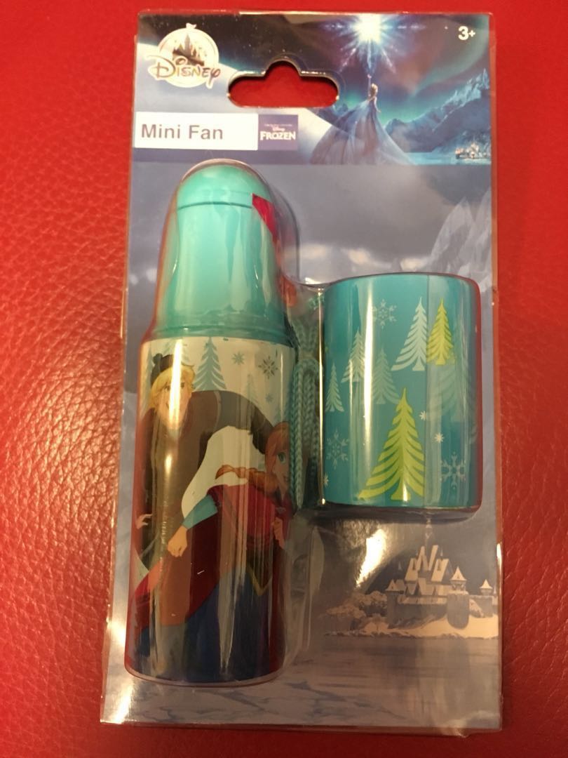 迪士尼冰雪奇緣迷你電風扇 disney frozen mini fan, 興趣及遊戲, 收藏品及紀念品, 明星周邊 - Carousell