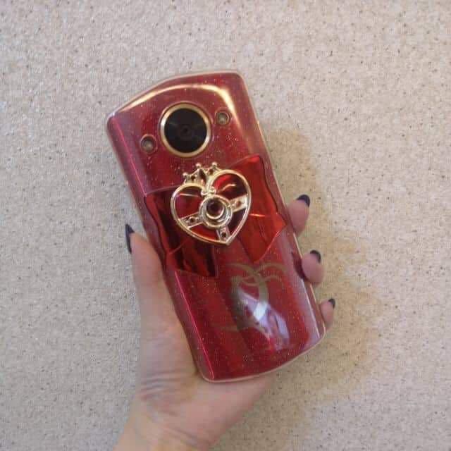 Meitu M8s Sailors moon limited edition, Mobile Phones & Gadgets ...
