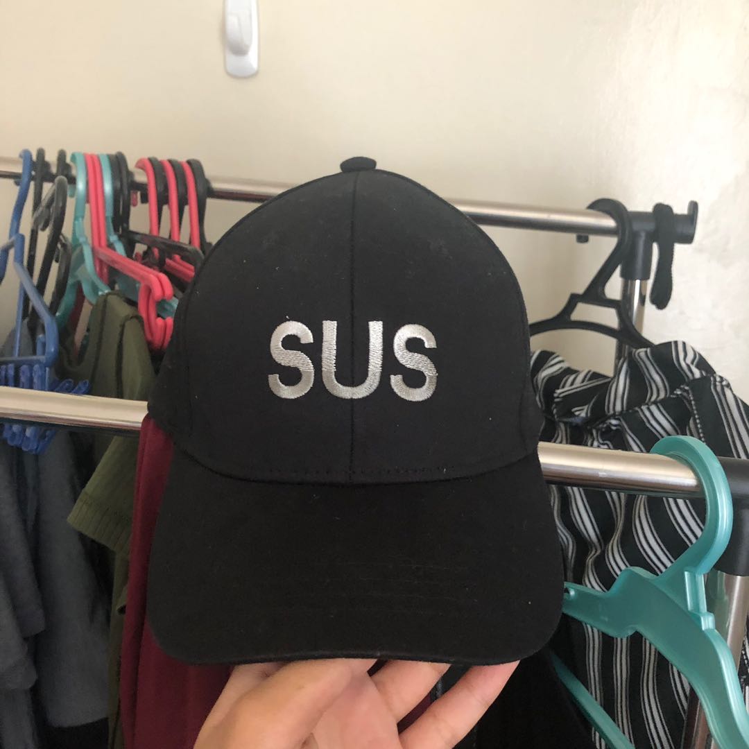 Miniso Sus Cap Black, Women's Fashion, Watches & Accessories, Hats ...